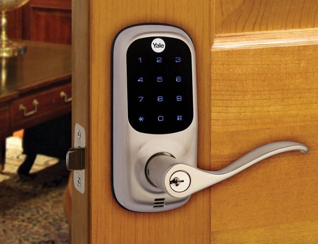 Condo & HDB Main Door Lock Replacement at Cheap Price in Singapore